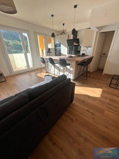 Lourdes, Soum de Lanne, Cité Rotschild : Appartement 2 pièces à louer