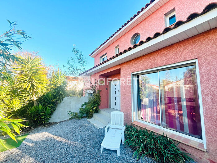 Maison à vendre - Elne - 5 pièces - 4 chambres