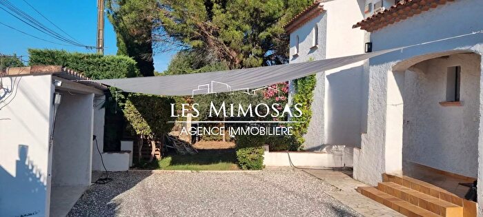 Maison à vendre - Puget-sur-Argens - 5 pièces - 3 chambres