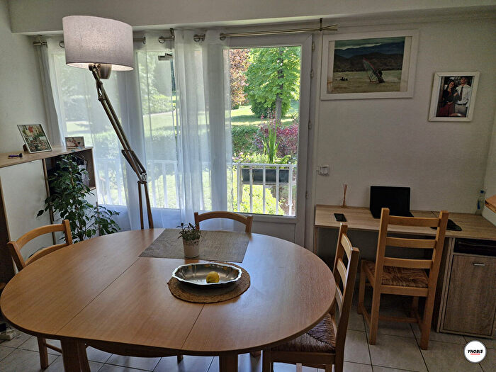 Appartement 2 pièces à Aubergenville, à vendre