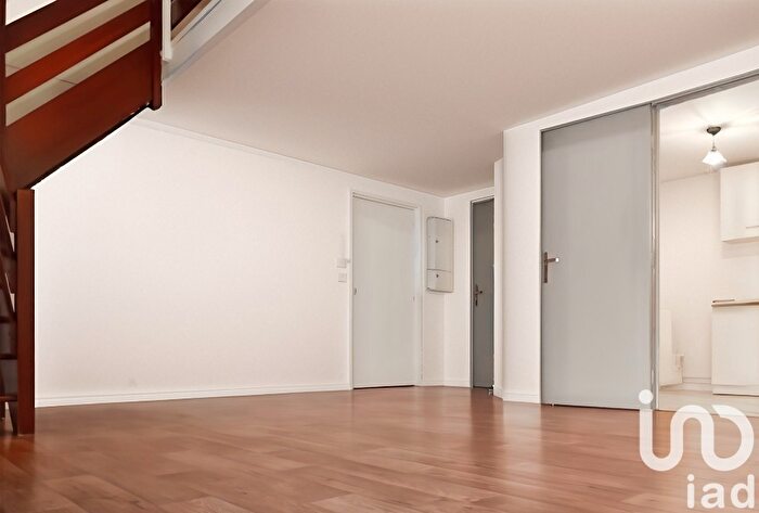 Appartement à vendre - Beauvais, Centre-ville - 2 pièces - 1 chambre