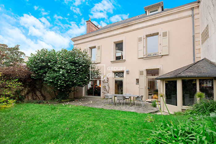 Maison à vendre - Quartiers Centre, Fougères, Sévigné - 7 pièces - 5 chambres