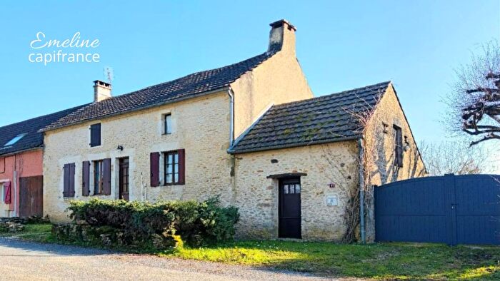 Maison à vendre - Salignac-Eyvigues - 4 pièces - 3 chambres