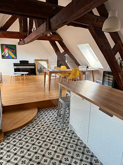 Appartement à vendre - Beaune, Madeleine - 4 pièces - 3 chambres