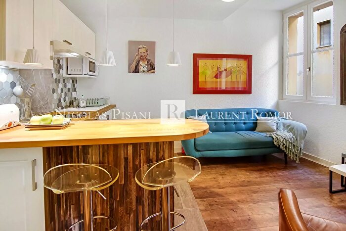 Nice, Vieux Nice - Appartement 2 pièces à vendre