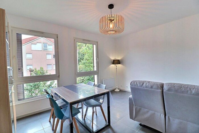 Appartement à louer - Bleiberg DourdHal, Saint-Avold - 3 pièces - 2 chambres