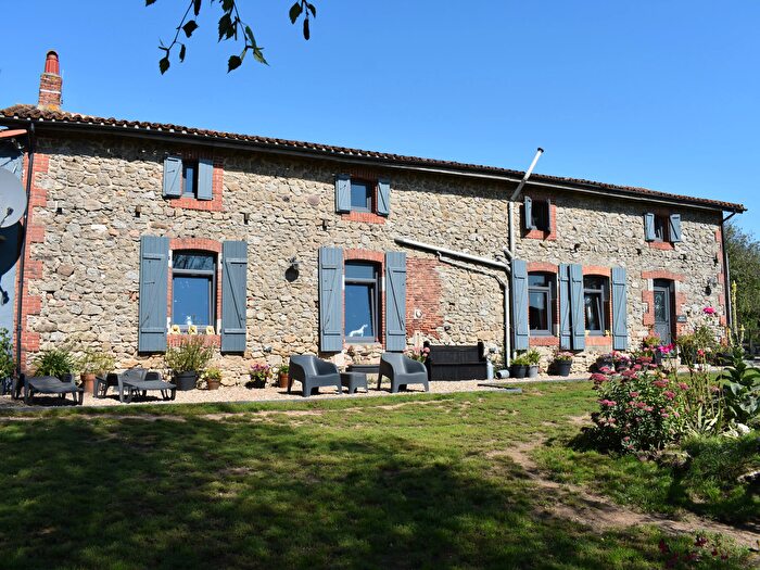 Maison 7 pièces à vendre - Vasles
