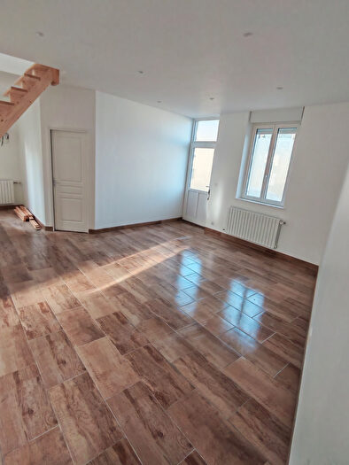 Maison à louer - Fressenneville - 4 pièces - 3 chambres