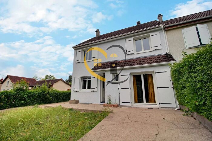 Maison à vendre à Saint-Germain-du-Puy