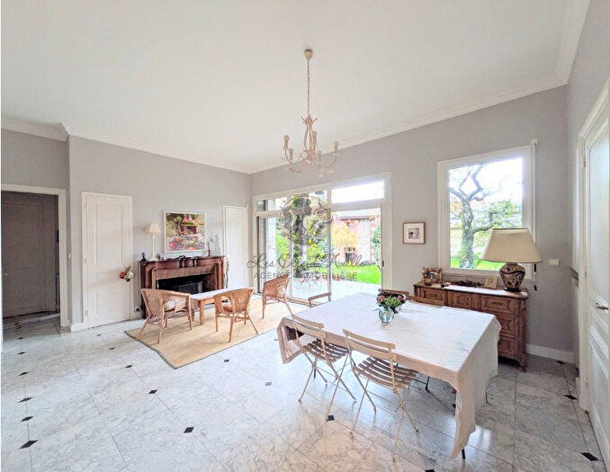 Maison à vendre - Saint-Chamond, La Valette, Croix Berthaud, Saint-Martin - 10 pièces - 6 chambres