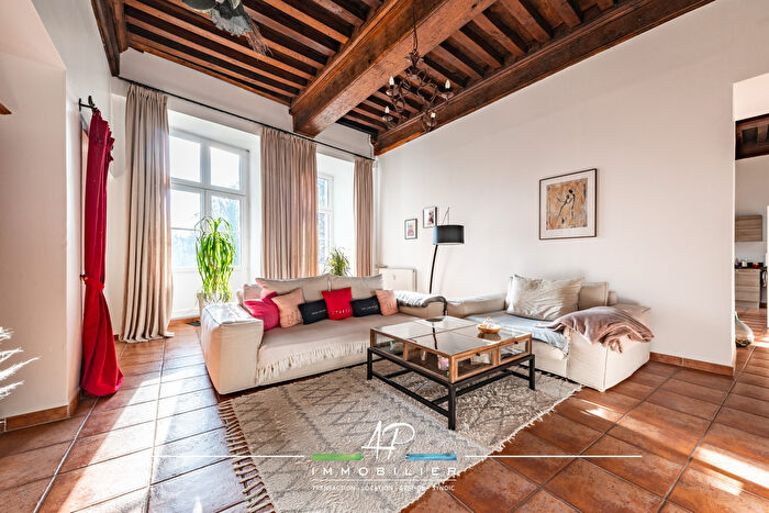 Appartement à vendre - Beire-le-Châtel - 7 pièces - 4 chambres