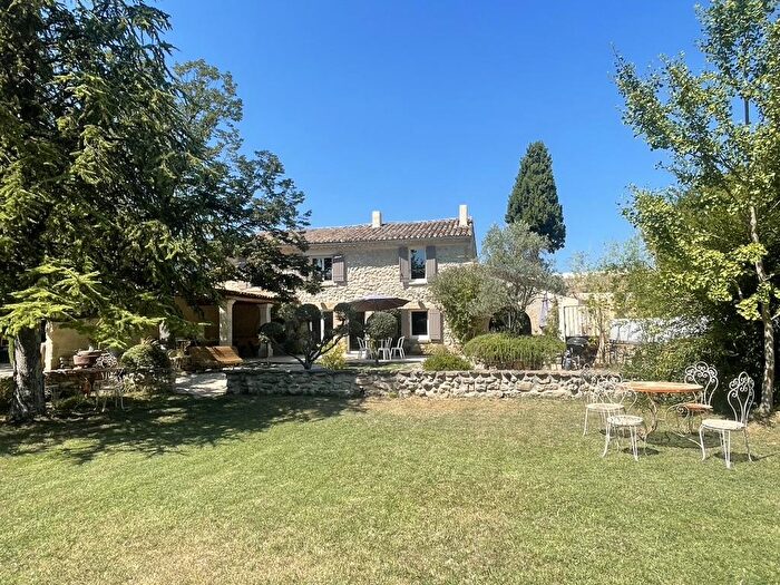 Maison à vendre - Cavaillon, Basses Ferrailles, Jas, Hautes Ferrailles - 8 pièces - 5 chambres