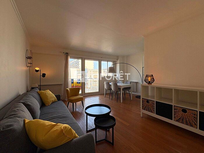 Appartement 2 pièces à louer à Emeriau-Zola, Paris 15ème arrondissement