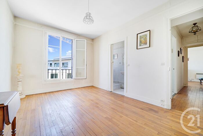Issy-les-Moulineaux, Centre-ville, Corentin Celton, Les Varennes : Appartement 2 pièces à vendre