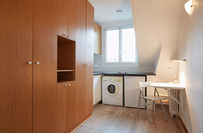 Appartement à louer - Enghien-les-Bains - 1 pièce