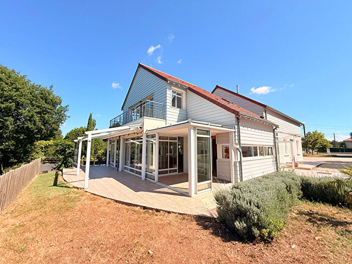 Maison 7 pièces à vendre - Montmorillon