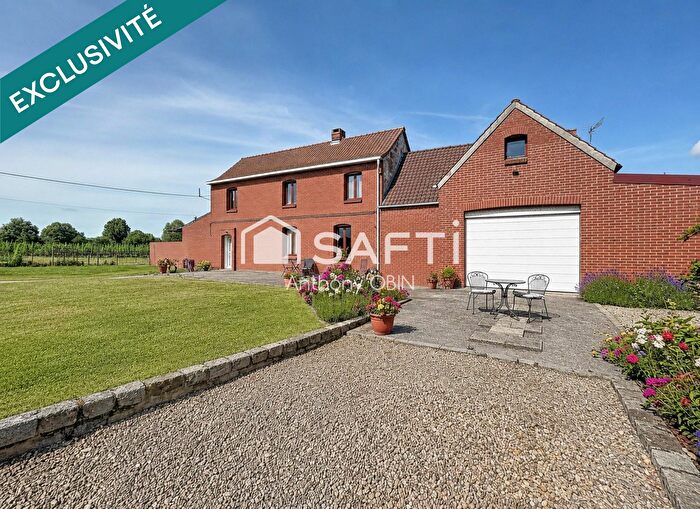 Maison 4 pièces à Santes, à vendre