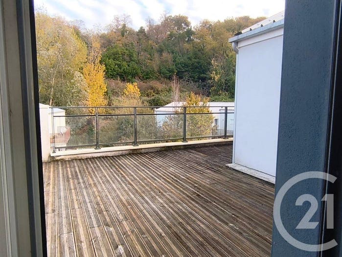 Appartement 4 pièces à Bas Cenon-cours Victor Hugo-Gambetta, à louer