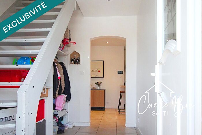 Maison à vendre - Saint-André-de-Cubzac - 5 pièces - 3 chambres