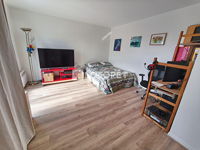 Appartement à vendre - Plaisir, Ebisoires - 1 pièce