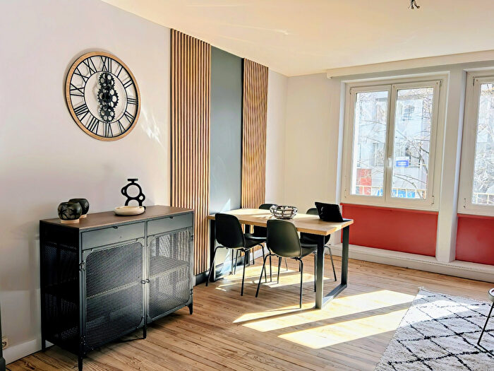 Appartement à louer - Clermont-Ferrand, Oradou - 4 pièces - 3 chambres