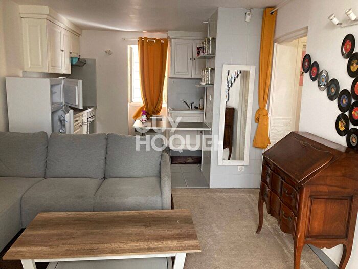 Appartement 2 pièces à Les Fontêtes, Beaucaire, à louer