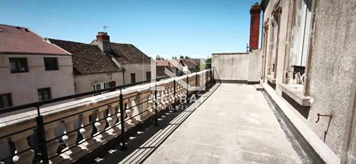 Appartement 4 pièces à Saint-Marcel, à louer
