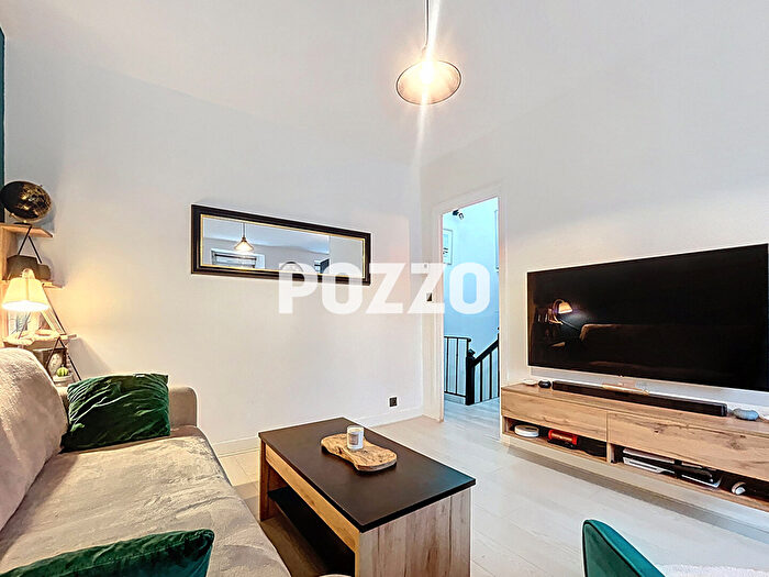 Appartement 3 pièces à Granville, Centre-ville, à vendre