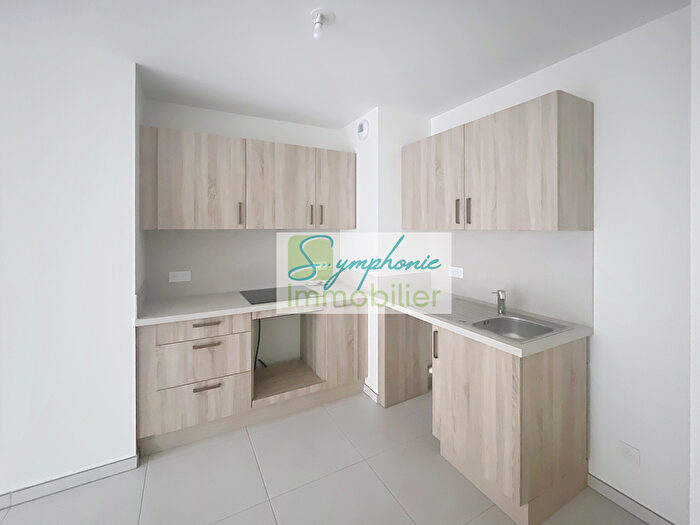 Appartement à louer - Viviers-du-Lac - 3 pièces - 2 chambres