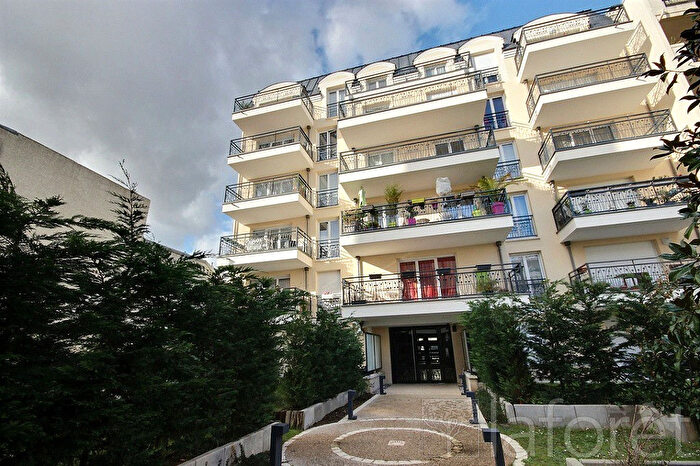 Appartement 3 pièces à louer à La Garenne-Colombes, Centre Sud
