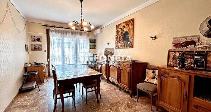 Maison à vendre - Lespignan - 7 pièces - 5 chambres