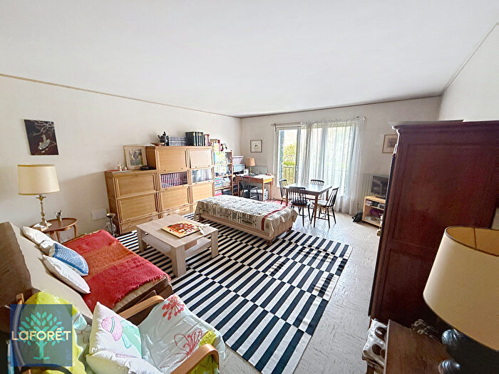 Élancourt, Nouvelle Amsterdam, ZA Petite Villedieu : Maison 4 pièces à vendre