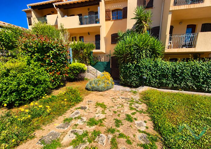 Carqueiranne : Appartement 2 pièces à vendre