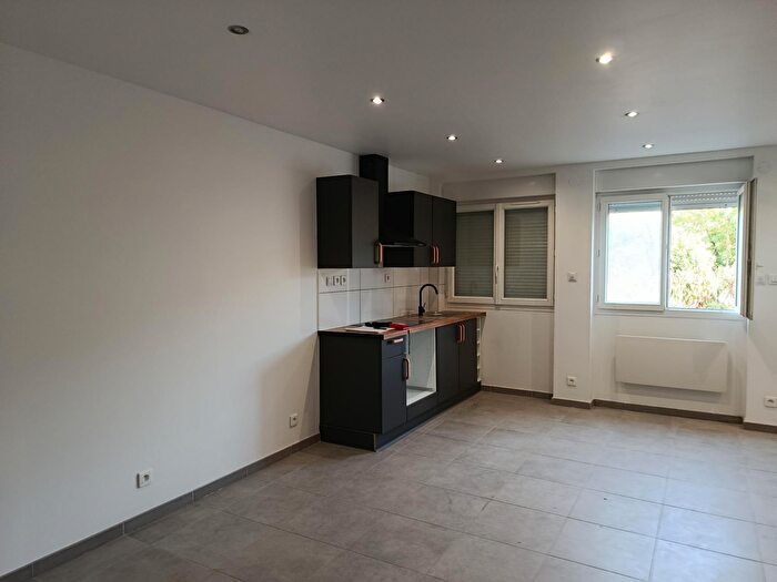 Appartement 1 pièce à Rive-de-Gier, Jean Jaurès, à louer