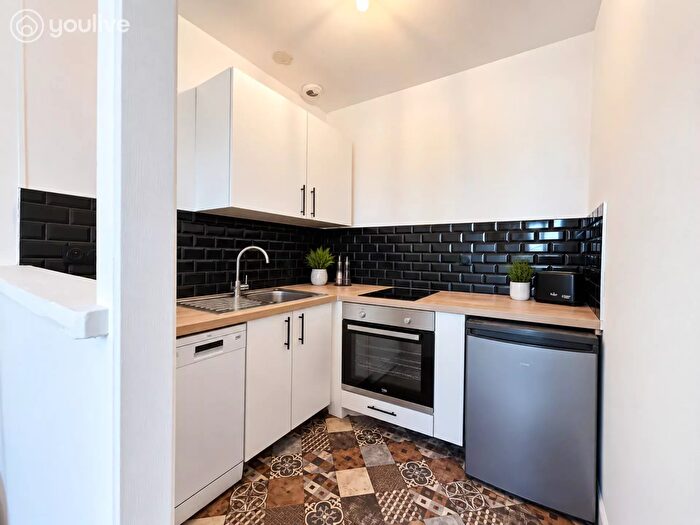 Appartement 2 pièces à vendre à Angers, Madeleine, Saint-Léonard, Justices