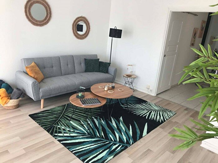 Appartement à louer - Le Charmois, Vand uvre-lès-Nancy - 6 pièces - 4 chambres