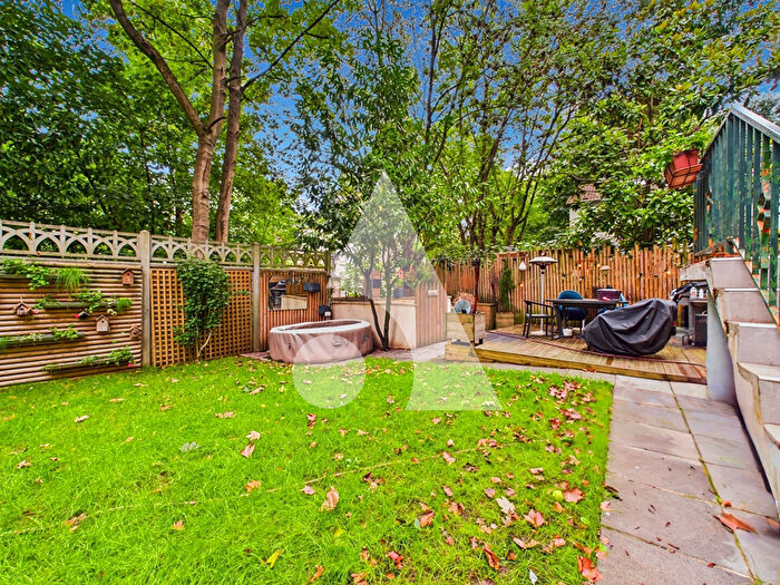 Maison à vendre - Saint-Maurice, Ecluse - 4 pièces - 3 chambres