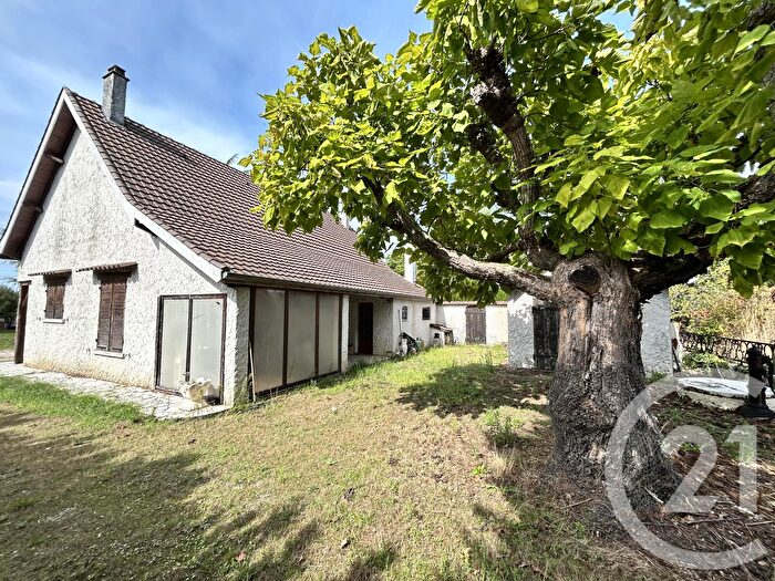 Maison à vendre - Saint-Denis-de-Pile - 6 pièces - 4 chambres