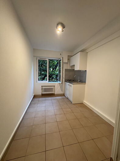 Appartement 1 pièce à Neuilly-sur-Seine, Charles Laffitte, à louer