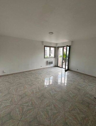 Appartement à louer - Parc de la Noue, Villepinte - 1 pièce