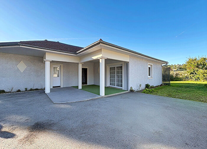 Maison 6 pièces à vendre - Ruy-Montceau