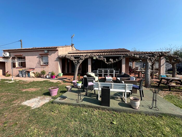 Maison à vendre - Le Luc - 3 pièces - 2 chambres