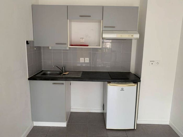 Hourcade-Geneste-Le Bourg-Courrejean, Villenave-d'Ornon : Appartement 2 pièces à louer