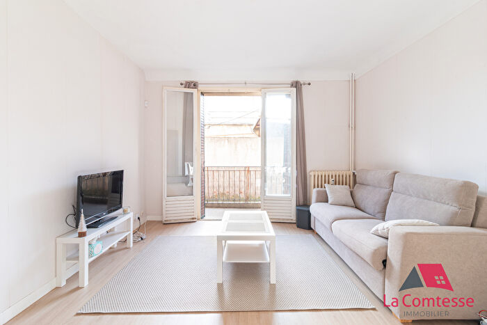 Appartement à vendre - Aix-en-Provence, Centre-ville - 2 pièces - 1 chambre