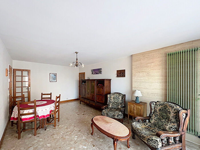 Appartement à vendre - Dijon, Chartreuse - 3 pièces - 2 chambres