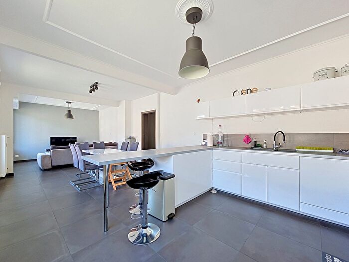 Riedisheim, Centre-ville : Appartement 4 pièces à vendre