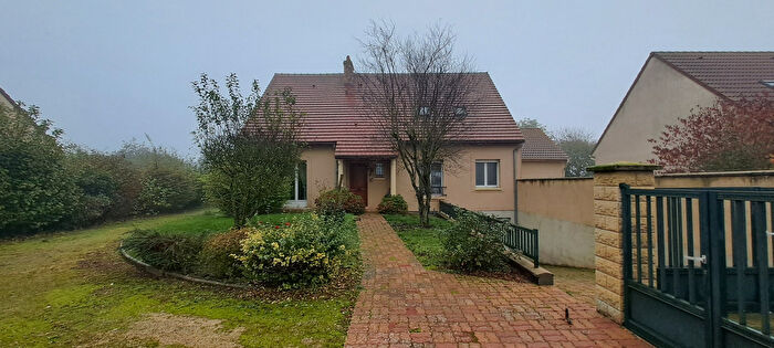 Maison à vendre - Auneau - 8 pièces - 6 chambres