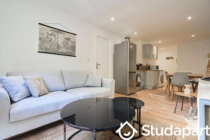 Appartement à louer - Vauban Esquermes, Lille - 1 pièce - 2 chambres