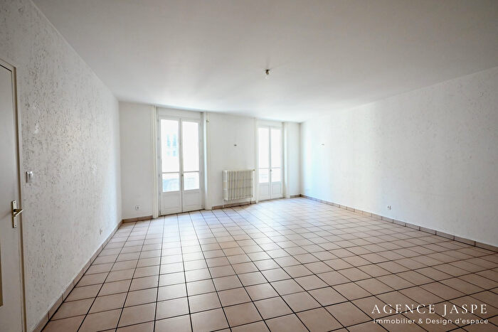 Appartement à louer - Saint-Étienne, Centre-ville, Peuple, Chavanelle - 4 pièces - 3 chambres