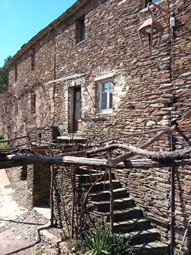 Maison à vendre - Saint-Martin-de-Boubaux - 2 pièces - 1 chambre